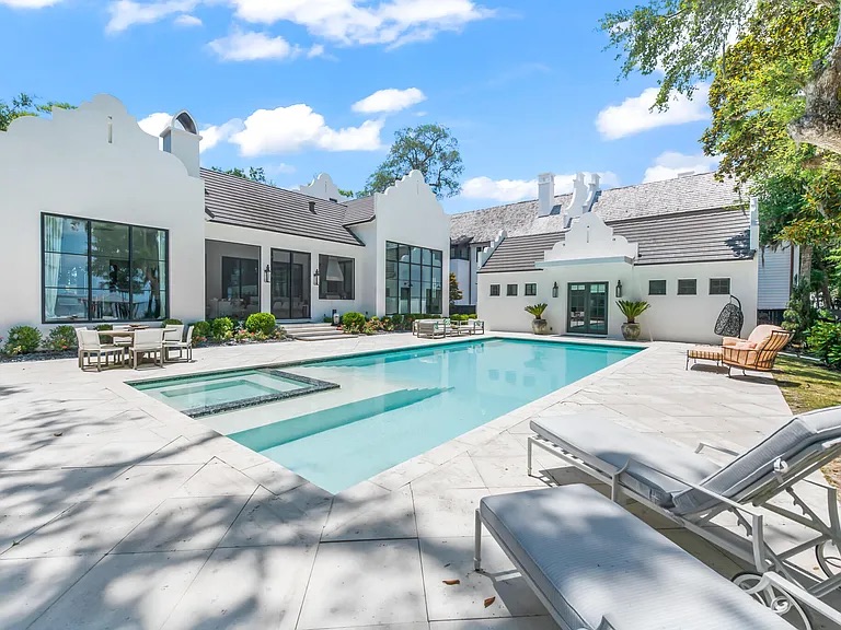 Featured E&V Property: 169 Ansley Forest Drive - Alex Liang